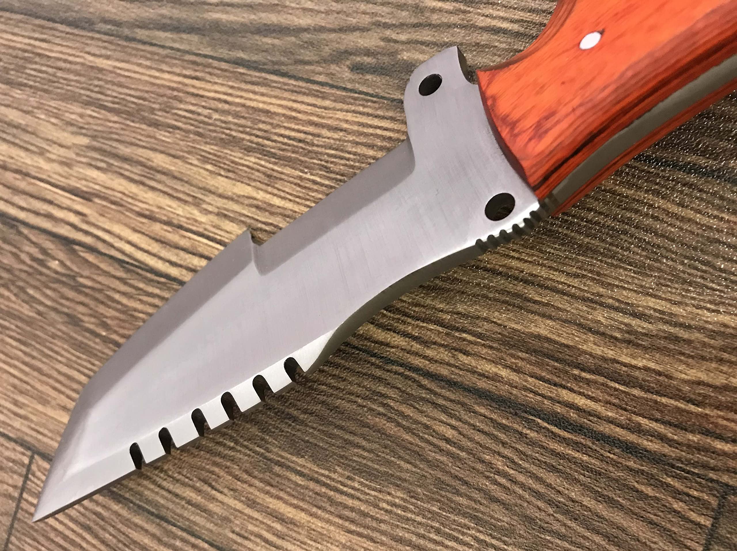 TR-1168 Custom Handmade Damascus Steel 10 Inches Tracker Knife - Perfect Grip walnut wood Handle (TR-2150)
