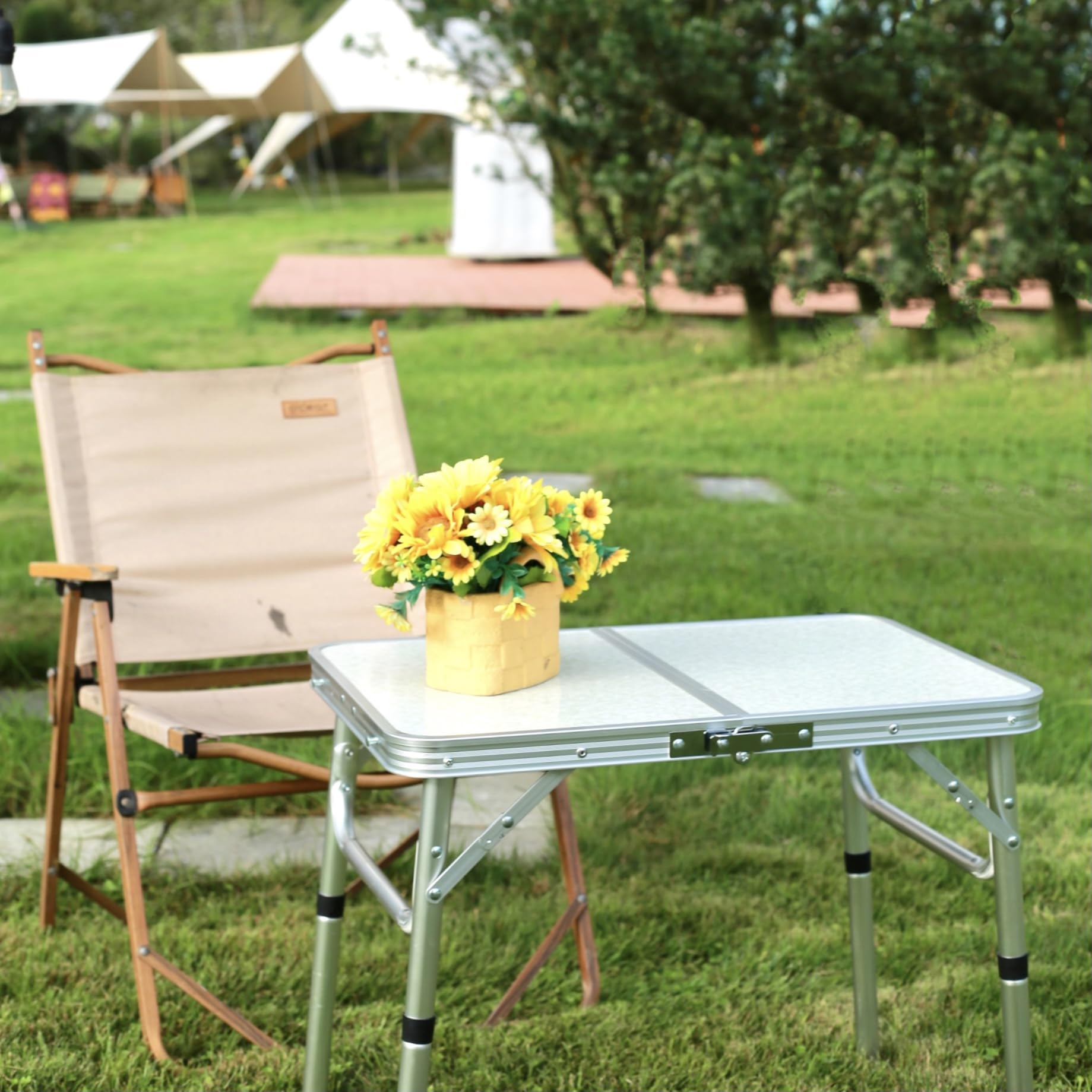 YihuiKo Little Folding Camping Table Portable Adjustable 3 Heights Lightweight Aluminum Folding Table for Outdoor Camp Picnic,23.6"x 15.8" 3 Heights