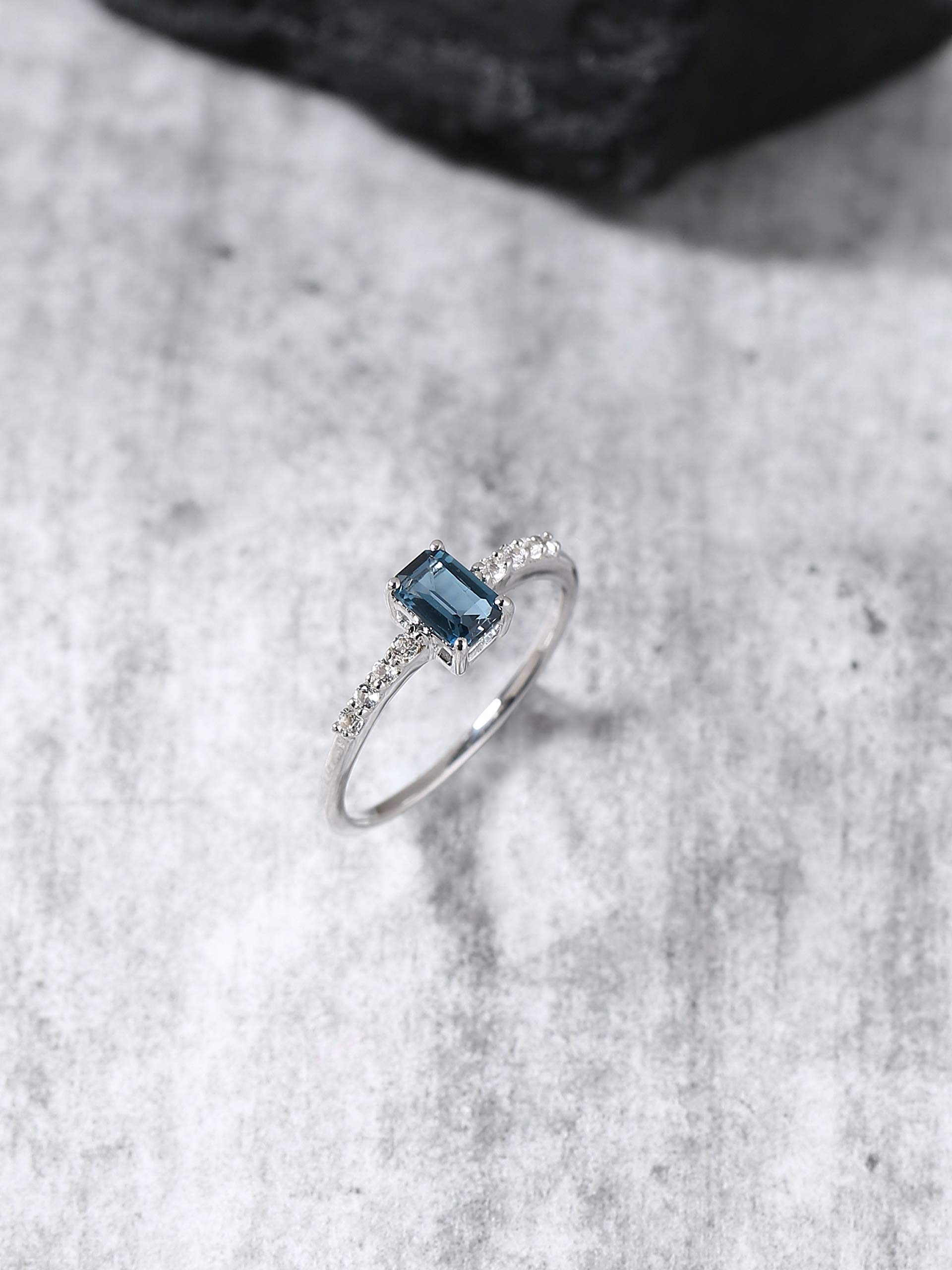 YoTreasure 0.64 ct. t.w. London Blue Topaz Promise Ring .925 Sterling Silver