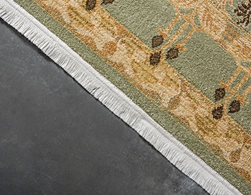 Unique Loom Edinburgh Collection Area Rug - Canmore (7' 1" x 10' Rectangle, Light Green/ Cream)