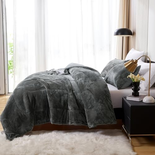 YIYEA Faux Fur Comforter Set King - Luxury Ultra Soft Fluffy Plush Comforter, Grey Comforter Set King Size, Warm Fuzzy Bedding Sets for Winter - 3PC (1 Shaggy Comforter + 2 Pillowcases)
