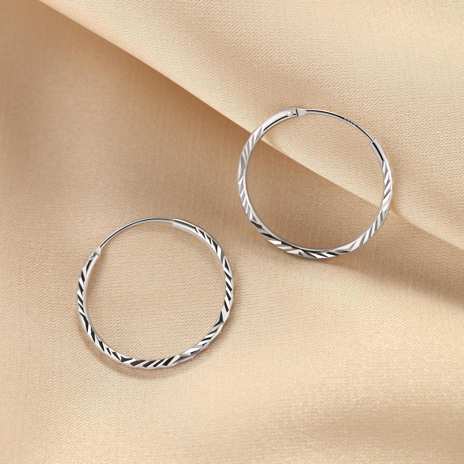 T400 925 Sterling Silver Hoops 2mm Diamond Cut Round Circle Lightweight Large Hoop Earrings 65 mm Gift for Women