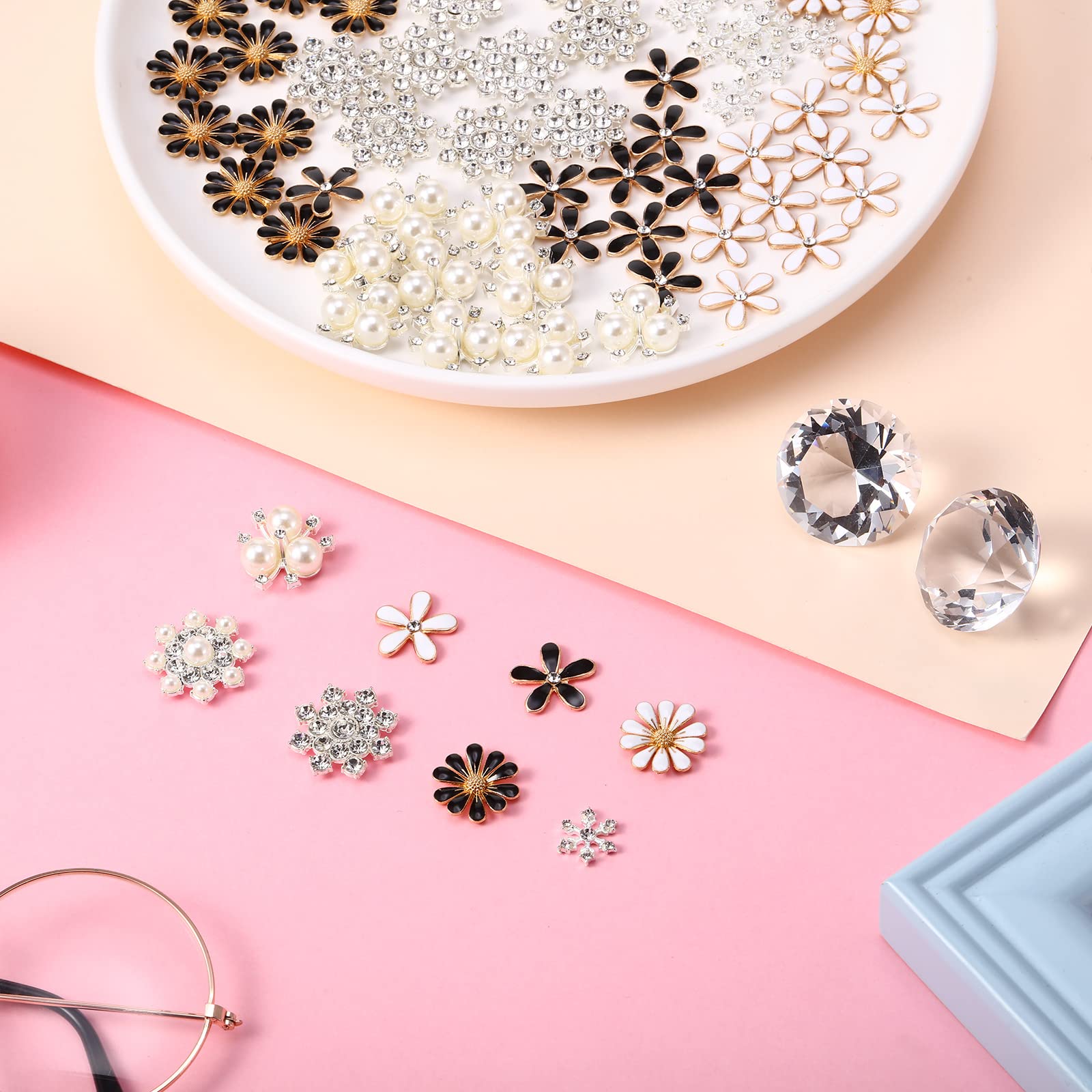 WILLBOND 80 Pieces Rhinestone Buttons Embellishment Buttons Fake Pearls Flat Back Flower Rhinestone Buttons for Jewellery Making Home Wedding Party Decoration