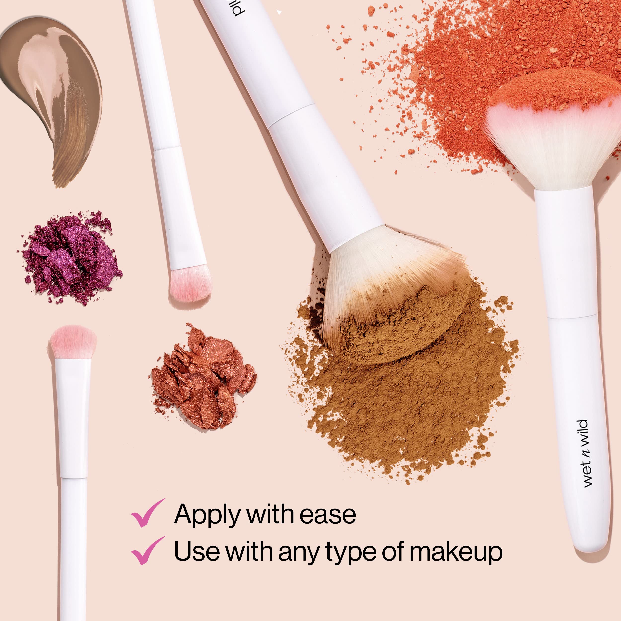 wet n wild Powder Brush, Ultra-Plush Synthetic Bristles for Flawless Application, Soft Touch, Ergonomic Handle for Comfortable Precision Control