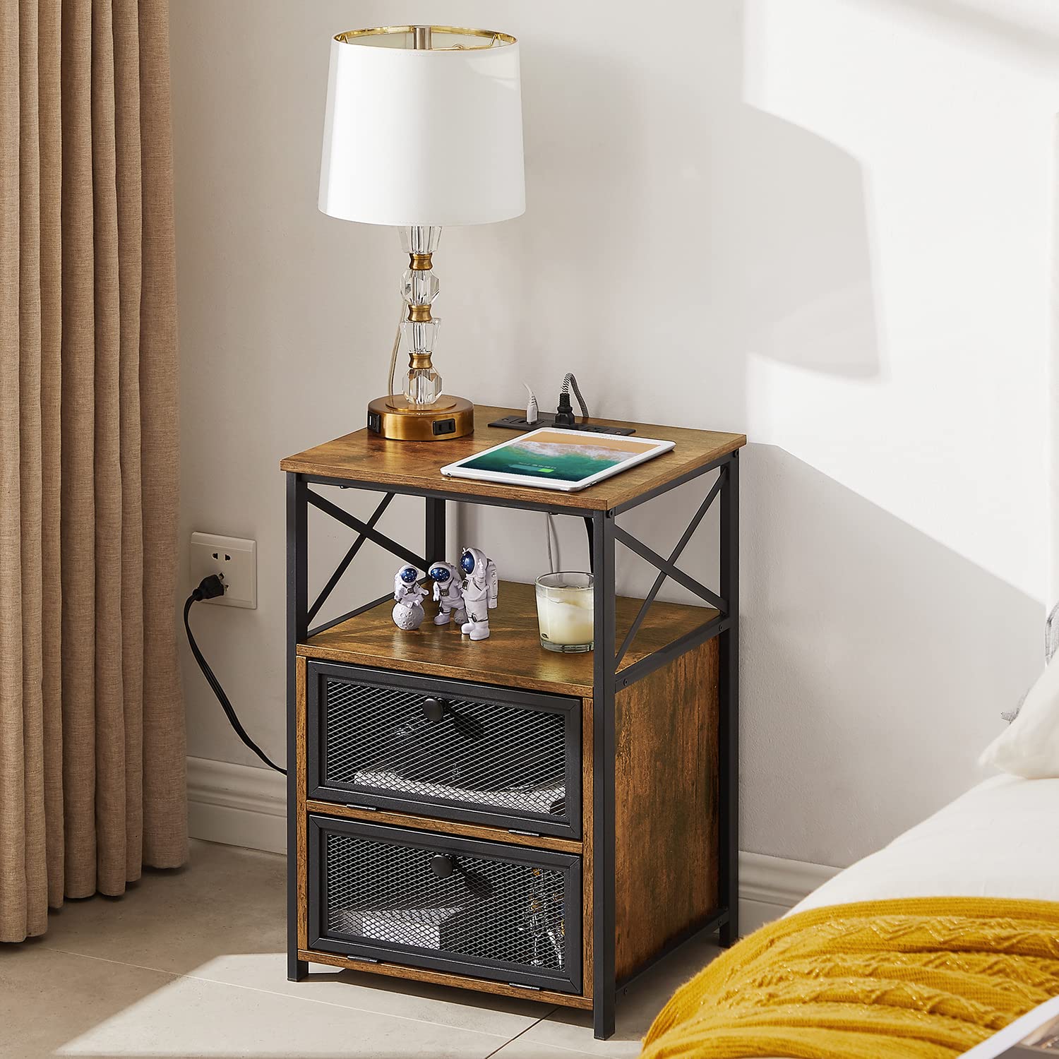 VECELO 24" End Table with Charging Station, Flip Drawer Nightstand Set of 2 with USB Ports and Outlets for Bedroom,Living Room, Rustic Brown
