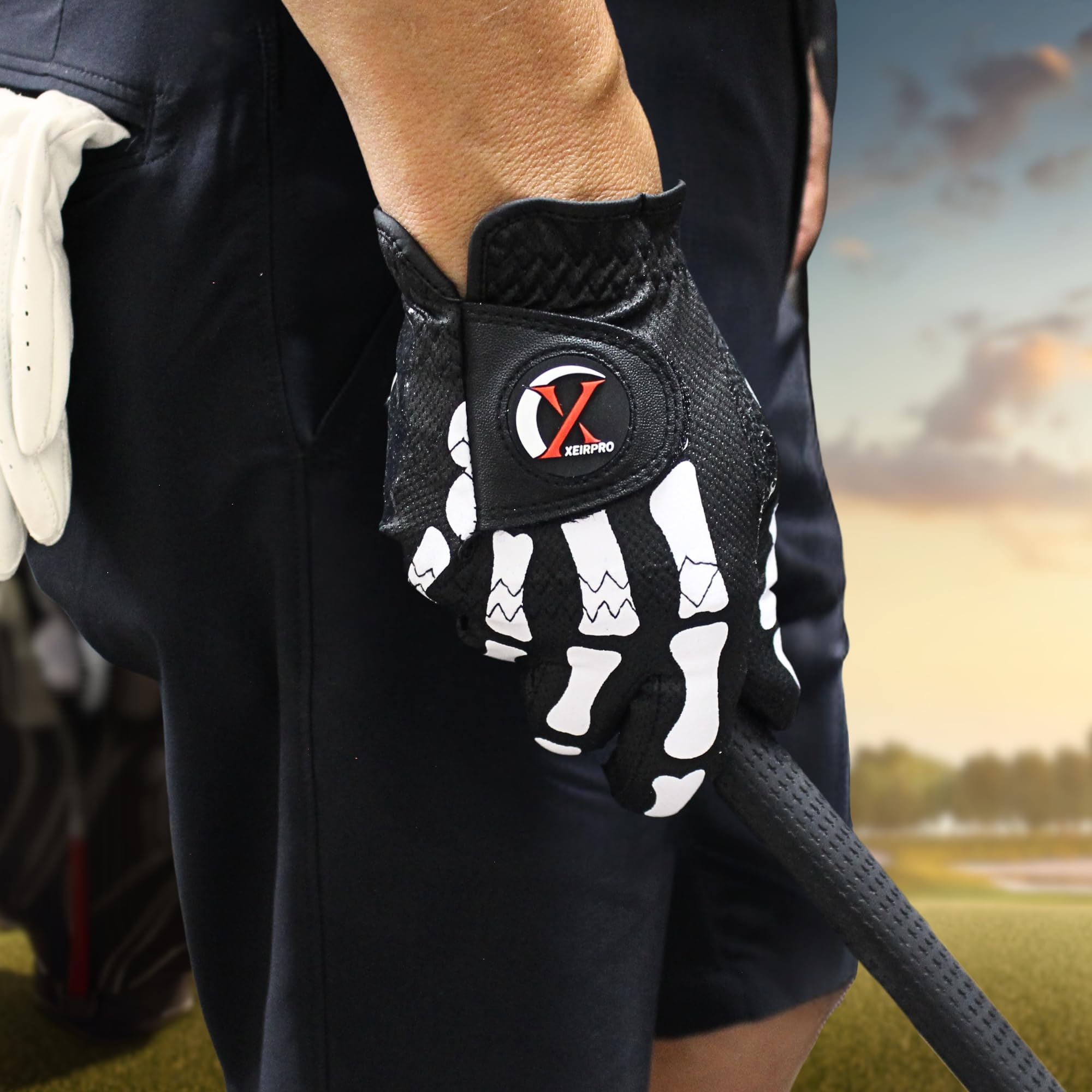 XEIRPRO Skeleton Death Grip Golf Gloves for Men β Funny Golf Gloves for Men β Cool & Tacky Golf Glove 2 Pack β Perfect for Summer & Fall Golfing (Black, XX-Large, Right)