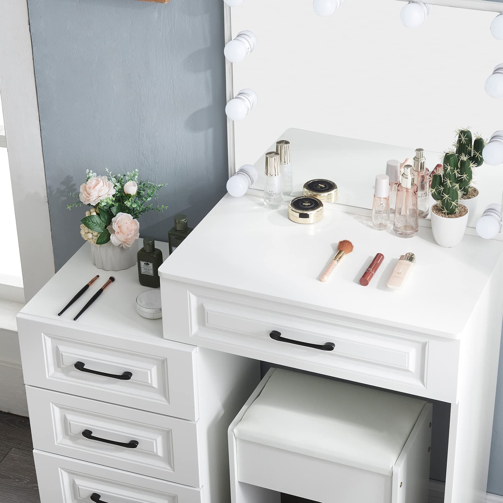 Vanity Desk with Charging Station and Lighted Mirror, White Vanity Desk Dressing Table with Storage Shelves and Drawers for Bedroom, Dressing Room