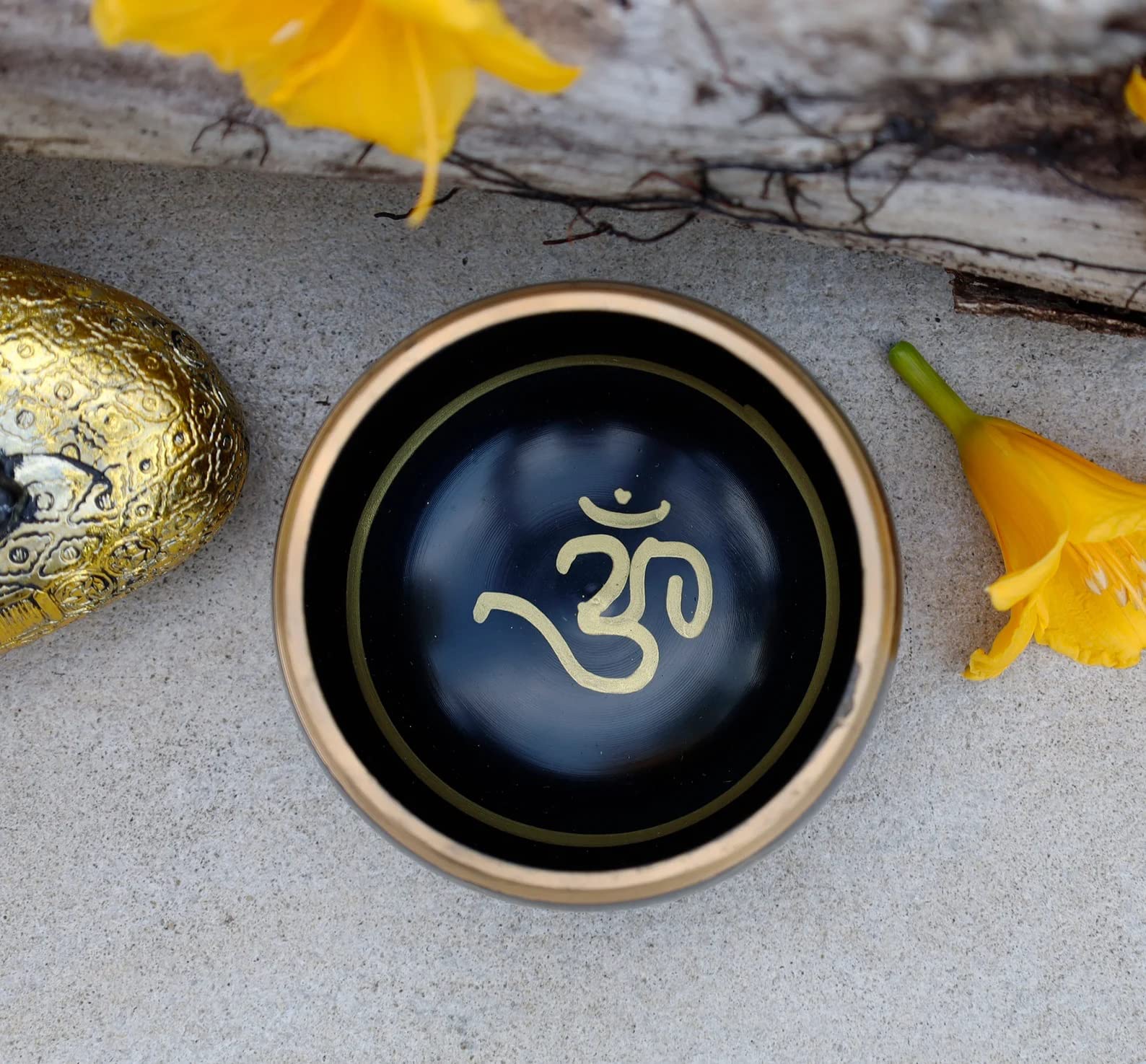 Yoga Meditation Om Peace Singing Bowl/Red Velvet OM Cushion/Wooden Mallet Set