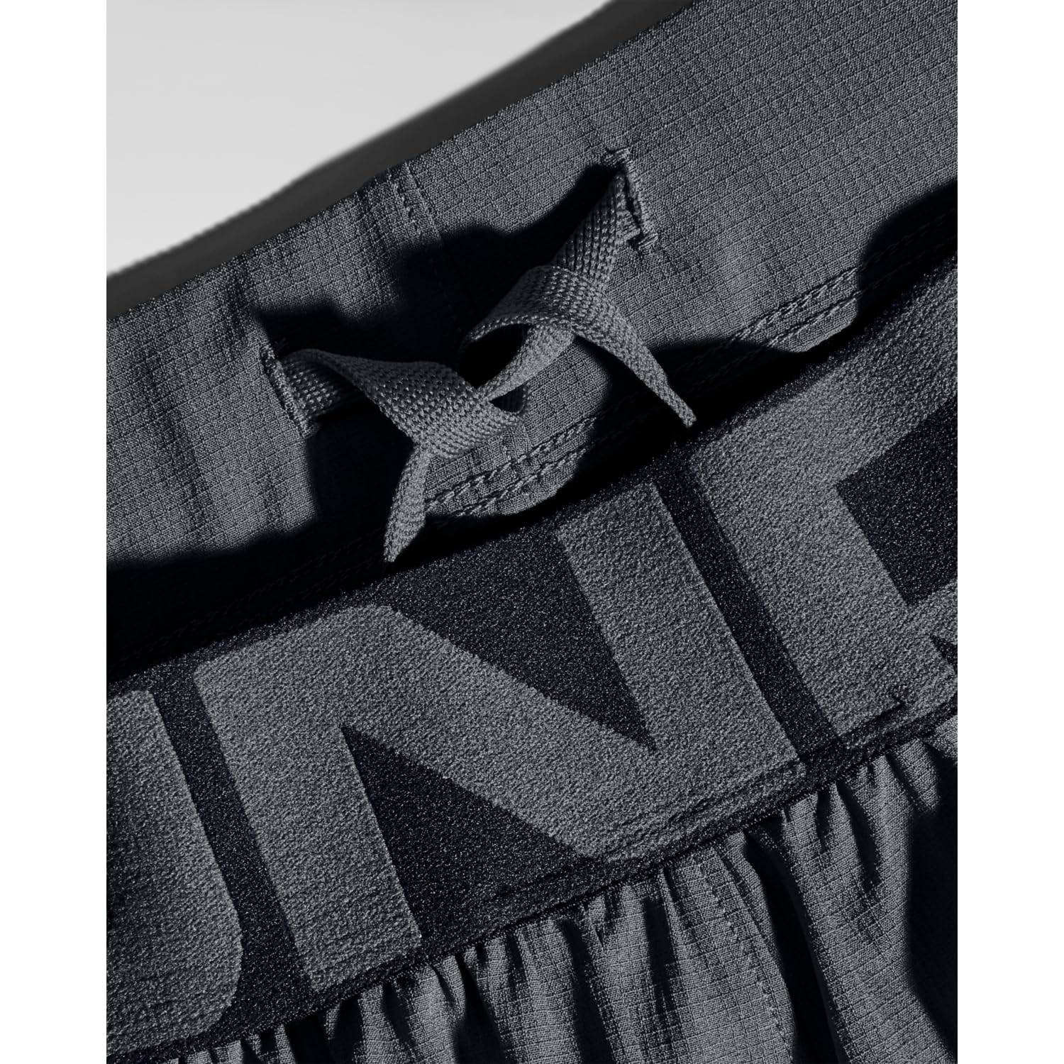 Under Armour Vanish Woven Graphic Shorts, Pitch Gray (012)/Black, Large