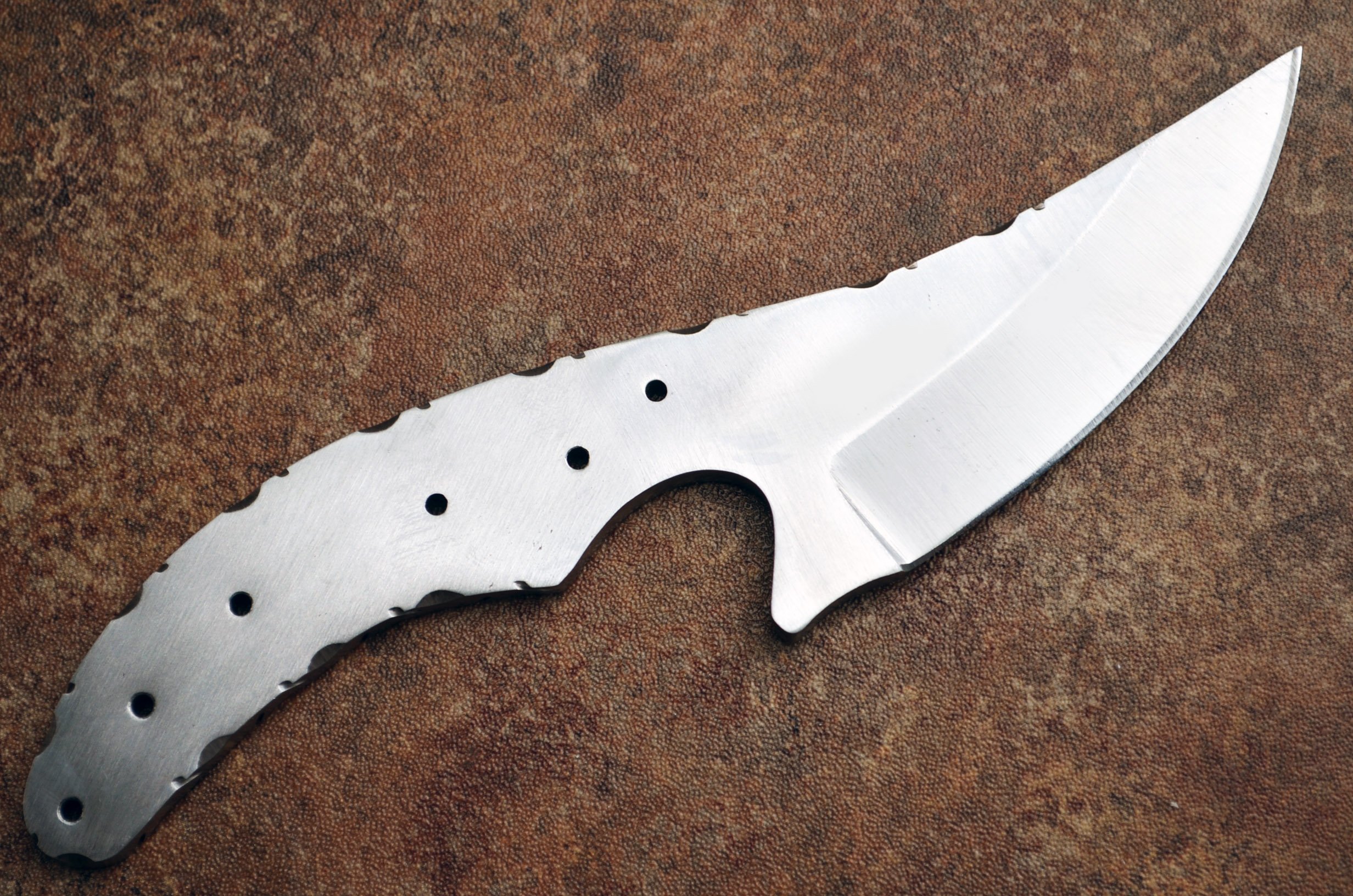 Whole Earth Supply Curved Upswept D-2 Steel Knife Making Blank Blade Hunting Skinning Skinner D2 Knives