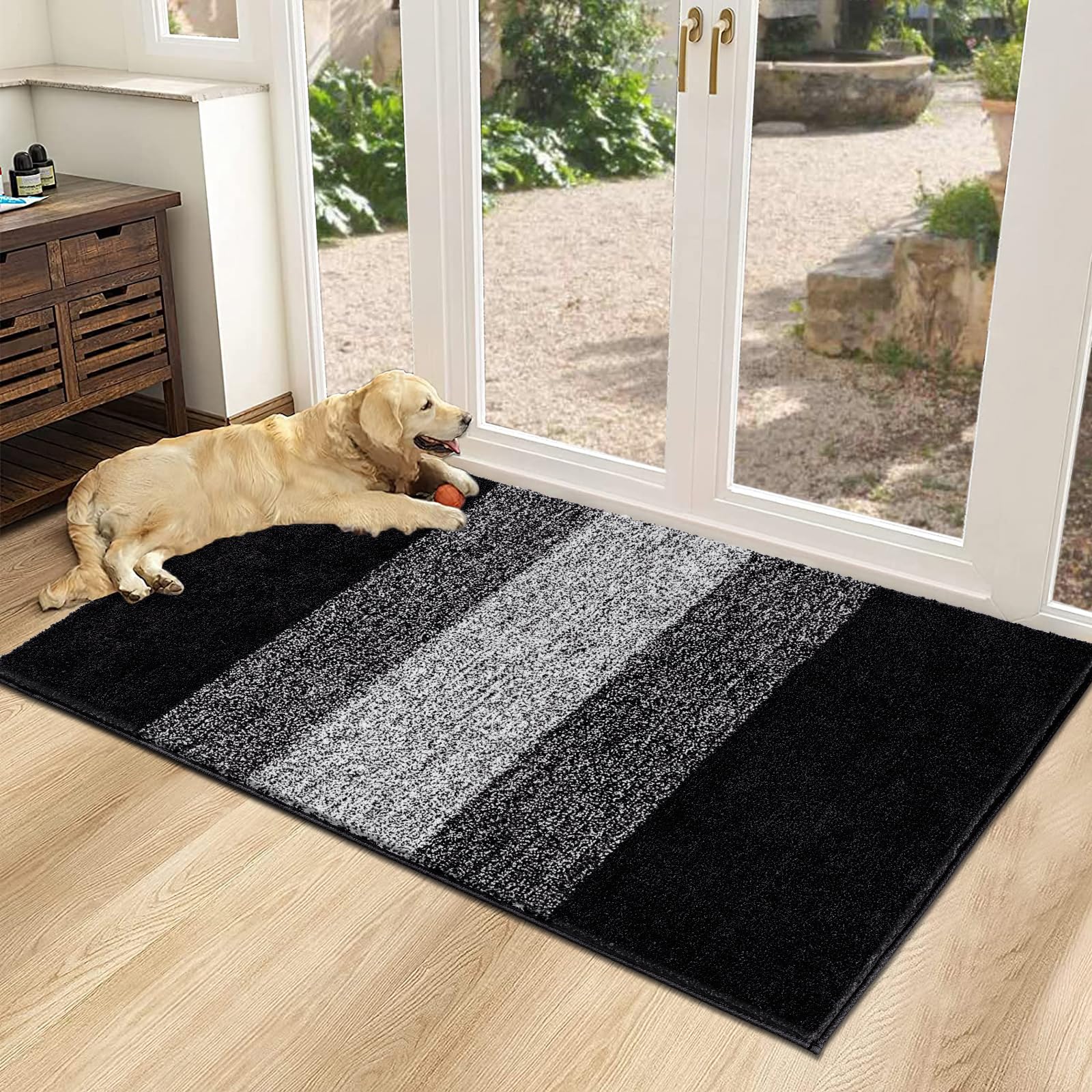 Vaukki Indoor Doormat Entryway Door Rug, Non Slip Absorbent Mud Trapper Mat Inside Floor Mat, Washable Small Door Carpet for Entryway (32''x48'', Red)