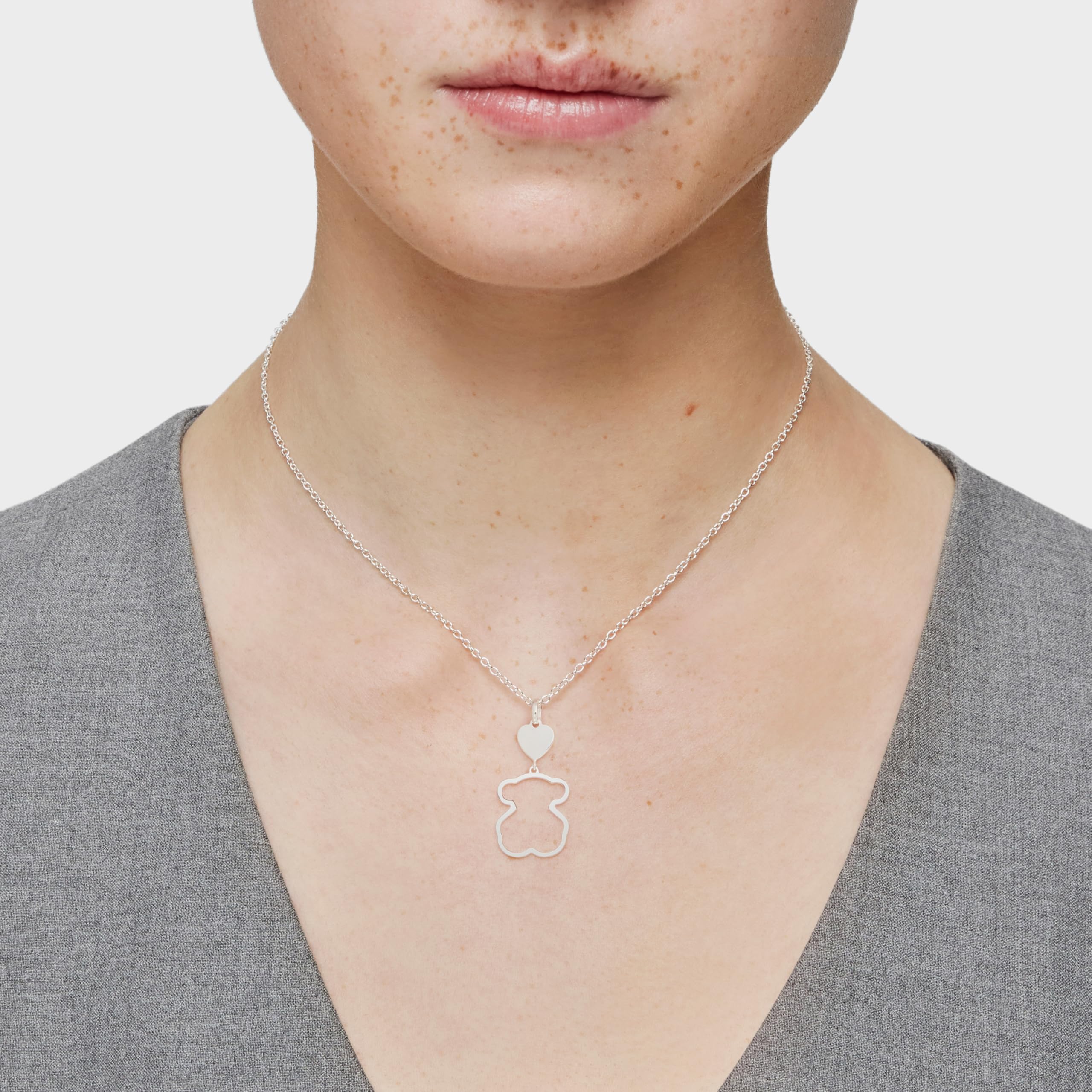 TOUS Sterling Silver Necklace for Women with Bear Motif, Size: 0.84-1.9 cm. Length: 45 cm. New Silueta Collection
