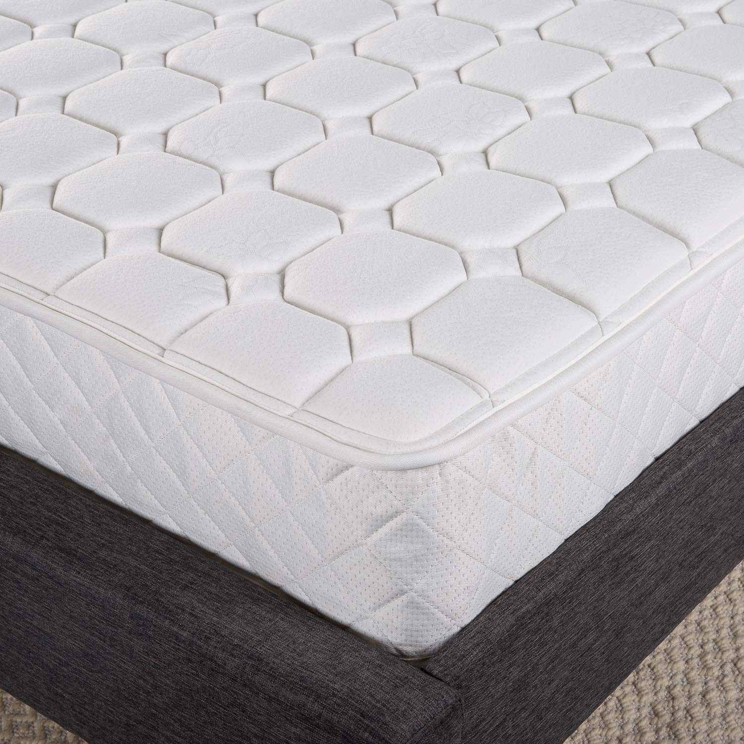 Zinus 8 Inch iCoil Spring and Foam Mattress, Twin