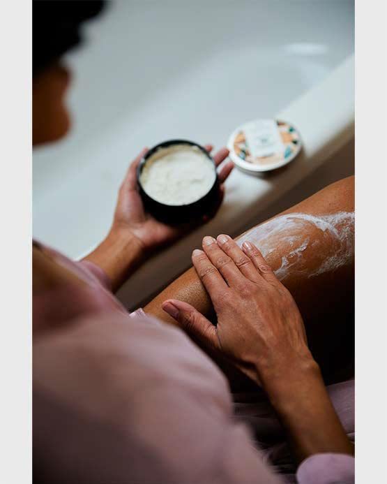 The Body Shop Shea Body Butter β Hydrating & Moisturizing Skincare for Very Dry Skin β Vegan β 6.4 oz