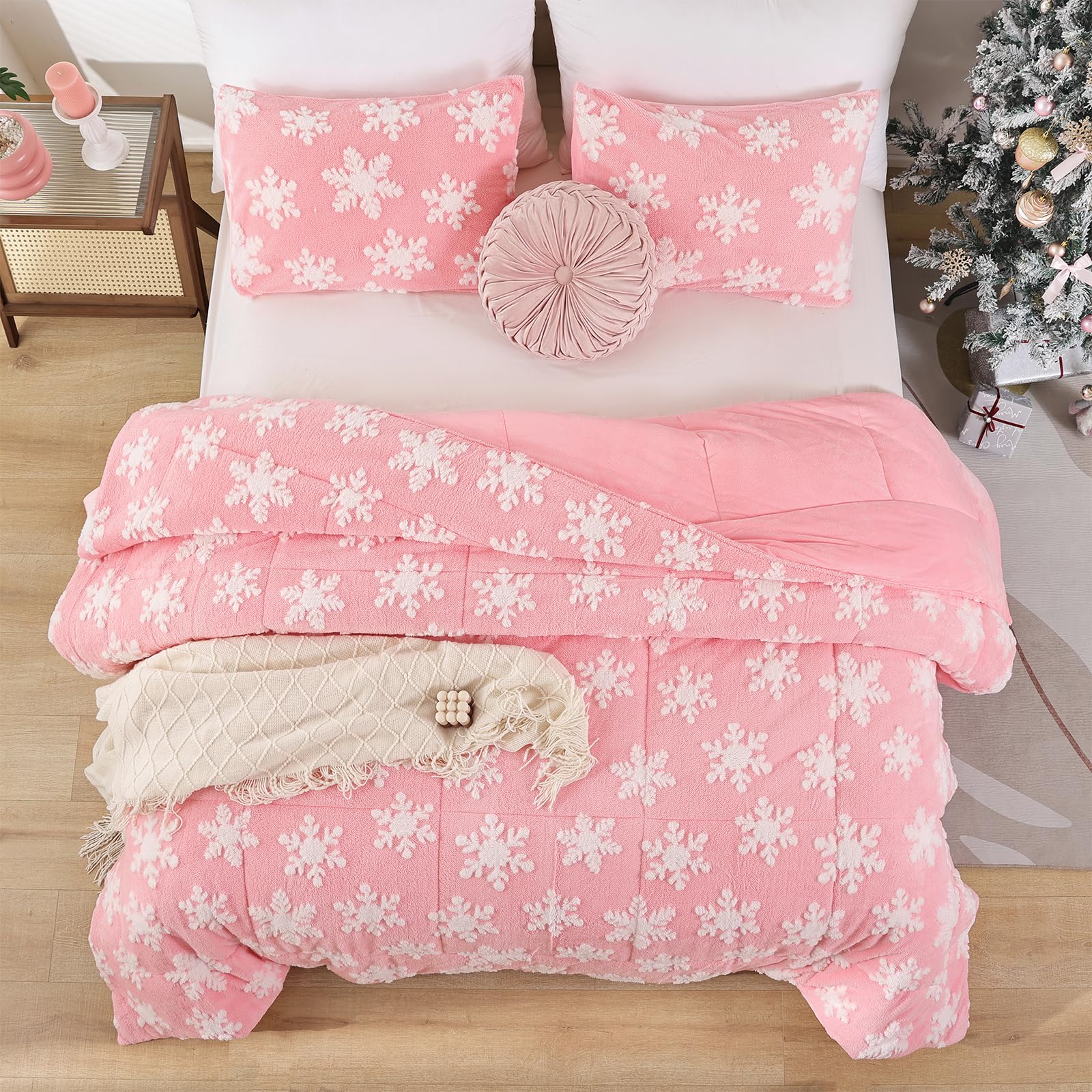 weigelia Queen Comforter Set Pink Velvet Comforter with 2 Pillowcases Ultra-Soft Microfiber Cozy Bedding 3PCS Fluffy Comforter Queen Set for Girls Xmas Themed Snowflake Christmas Room Décor