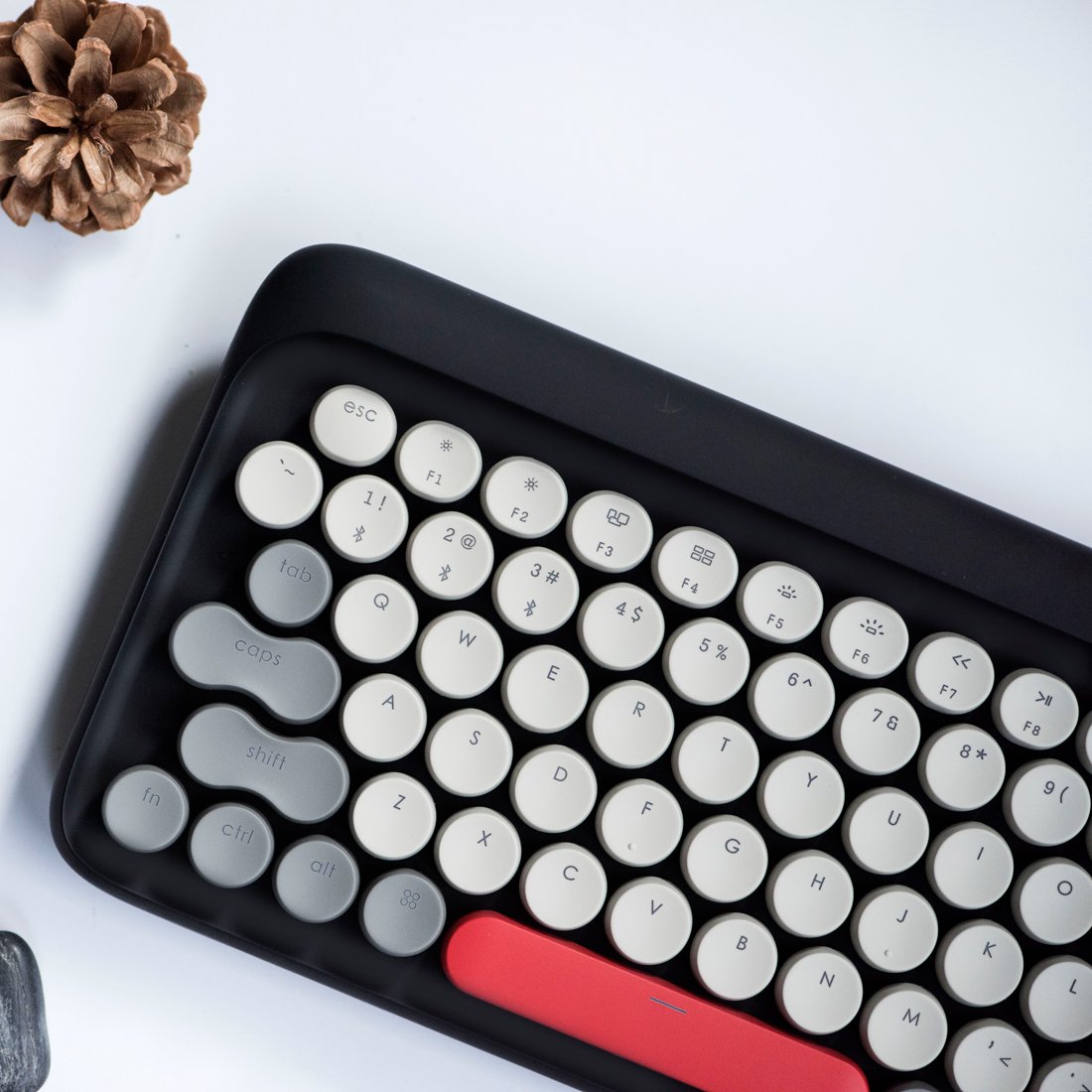 Wireless Mechanical Keyboard, LOFREE Four Seasons Mac Mechanical Keyboard with Gateron Blue Switch/White LED Backlit/Rechargeable Battery,Bluetooth Vintage Keyboard for MacOS,iOS,Windows,Android