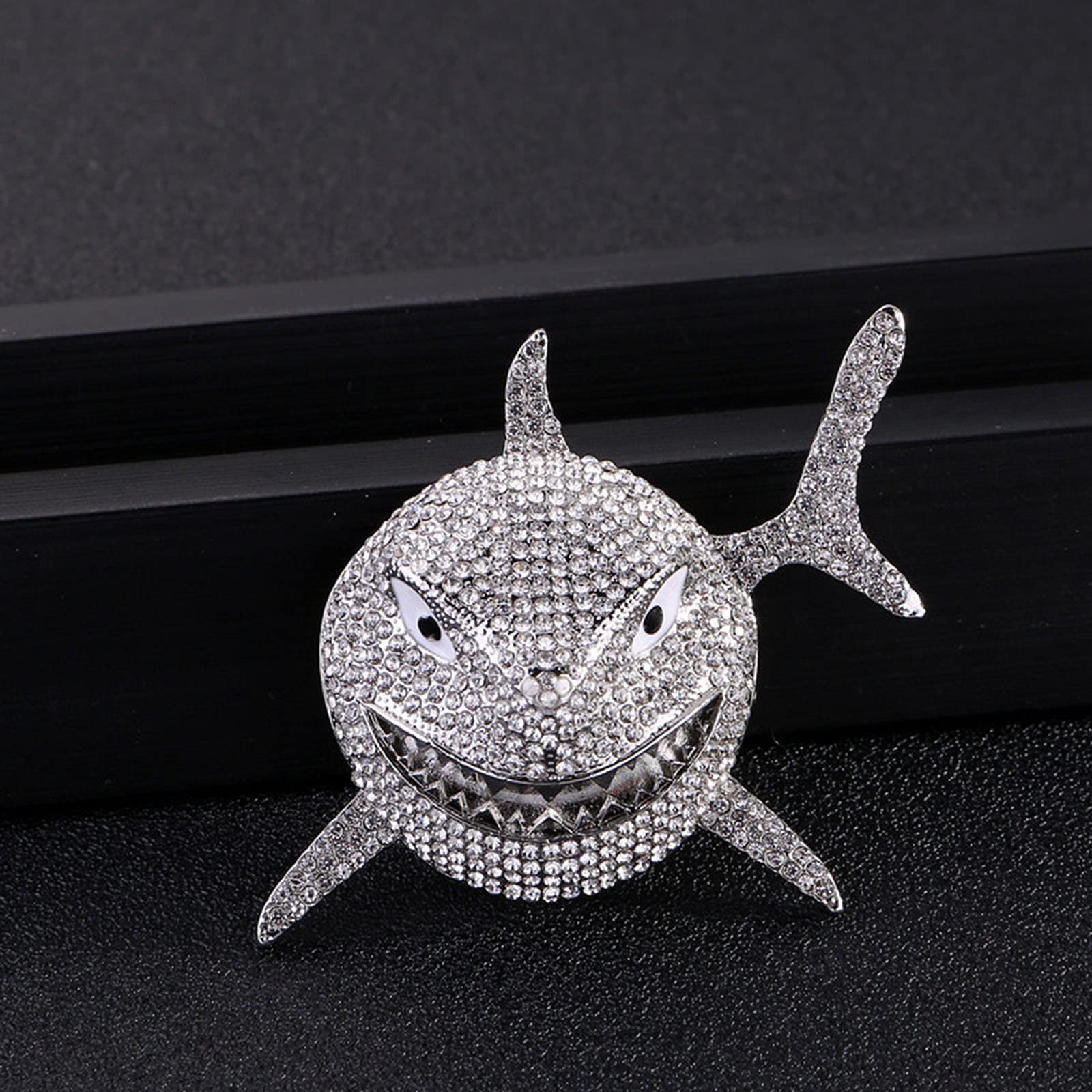 Xikui Diamond Necklace Chain, 18K Gold Plated Hip Hop Shark Pendant with Cuban Chain Width 13MM Length 19.7in(50cm) for Men/Women(silver)