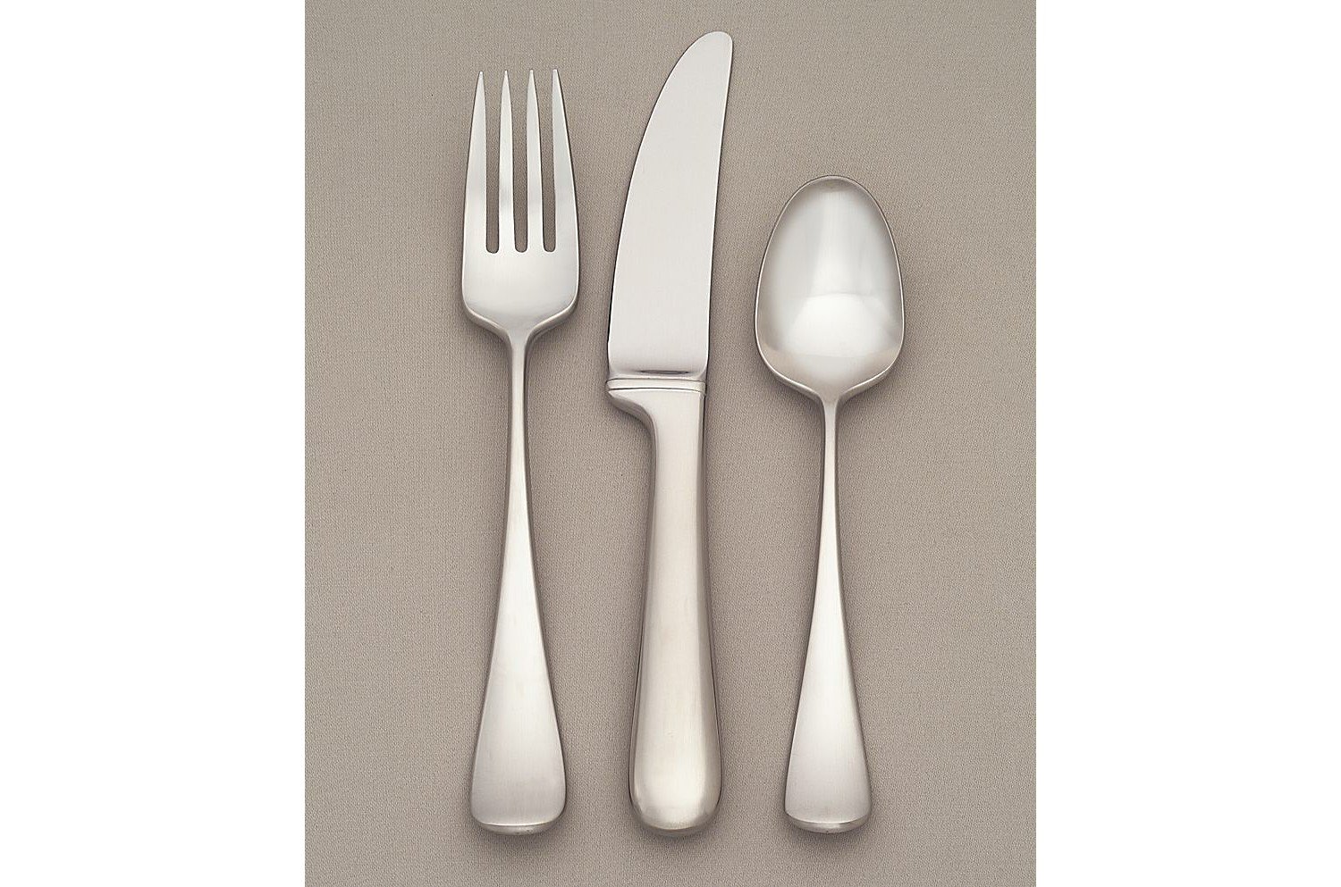 Yamazaki Hafnia 5-Piece Flatware Place Setting, Service for 1, Silver