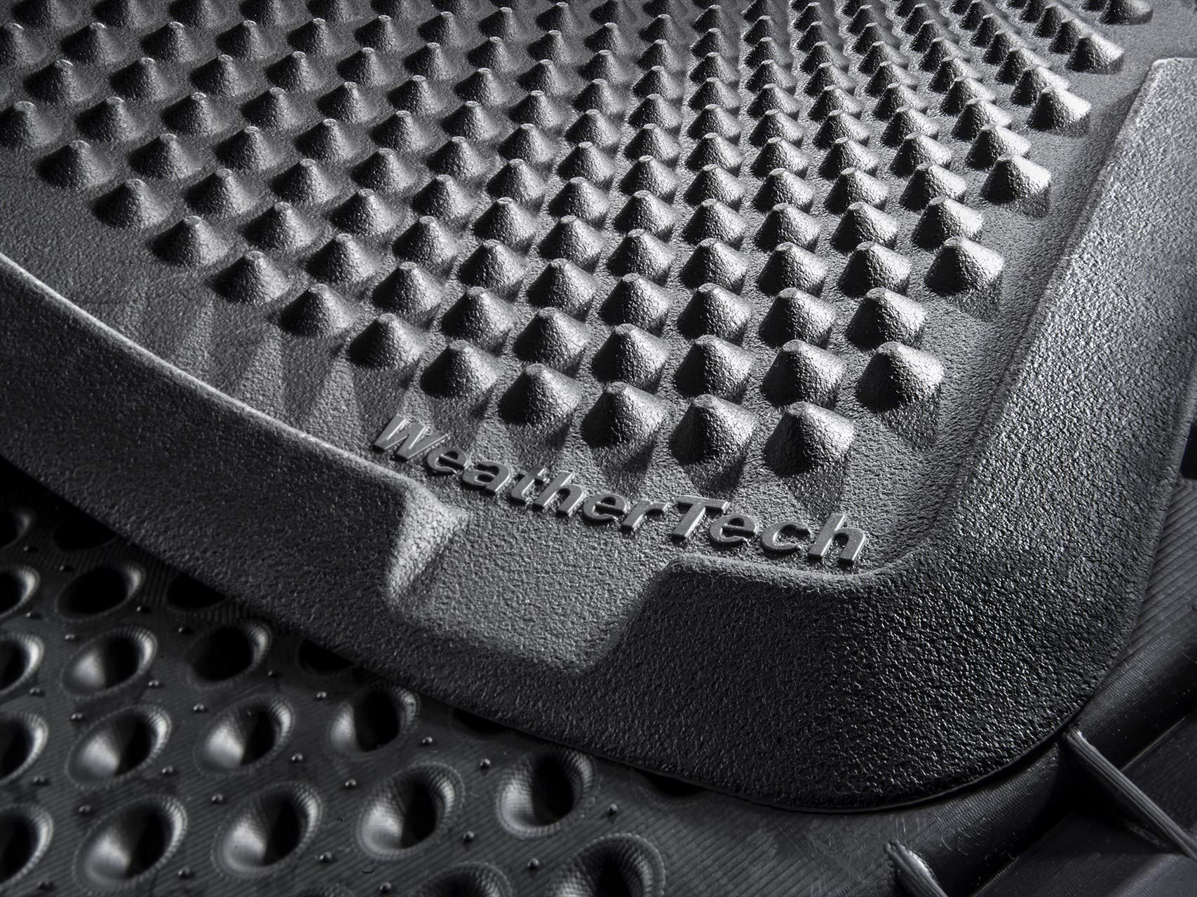 WeatherTech Outdoor Mat-Black (30"x48")