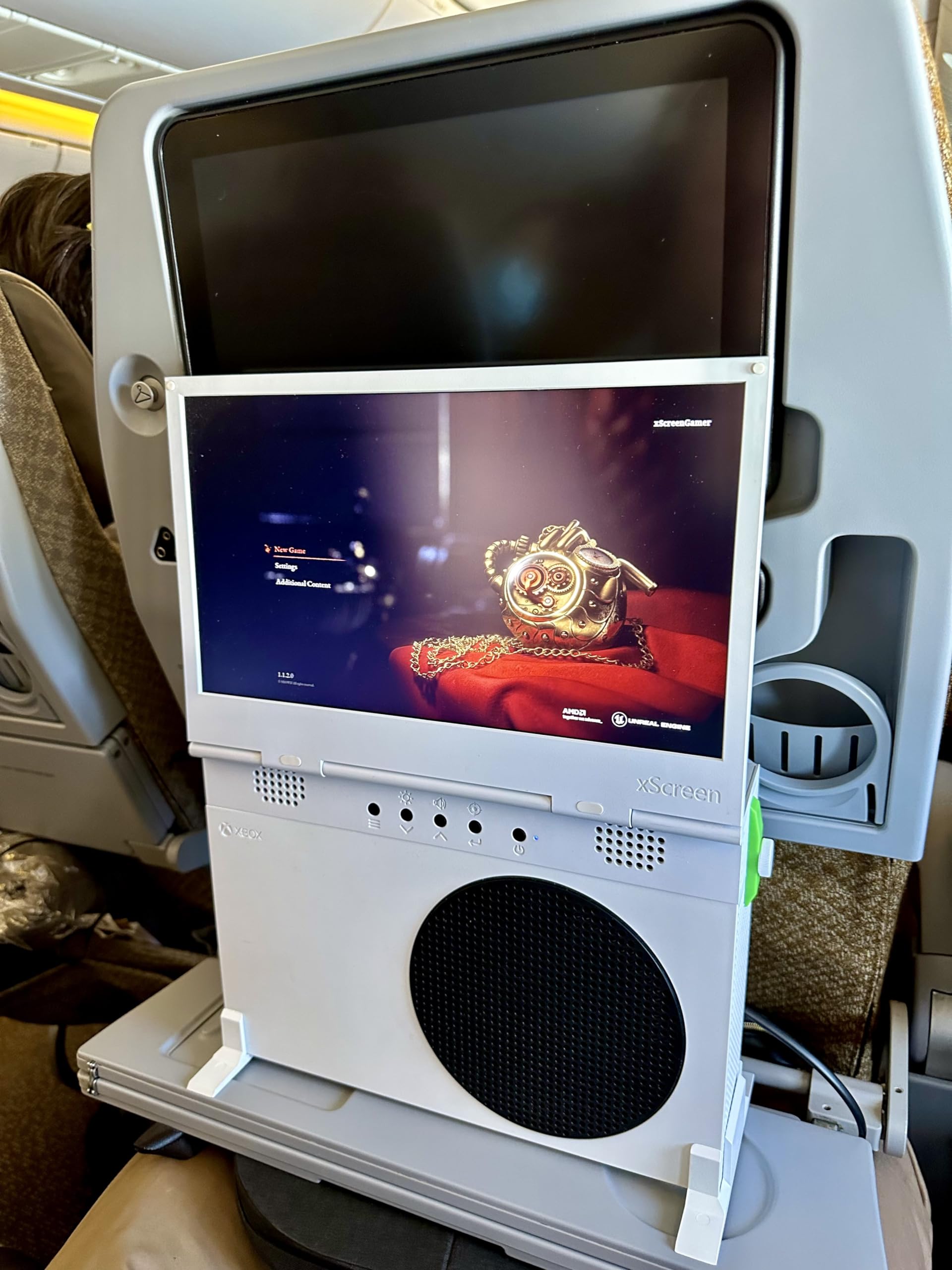 UPspec Gaming xScreen Stand - Designed for Xbox - Ideal Compatible Feet Designed for an xScreen Attached to an Xbox Series S to go Vertical. (White)