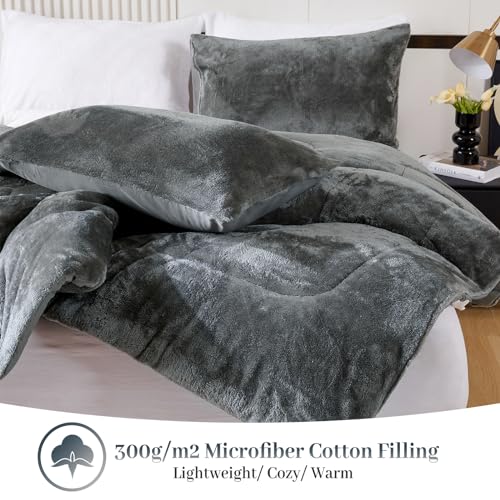 YIYEA Faux Fur Comforter Set King - Luxury Ultra Soft Fluffy Plush Comforter, Grey Comforter Set King Size, Warm Fuzzy Bedding Sets for Winter - 3PC (1 Shaggy Comforter + 2 Pillowcases)