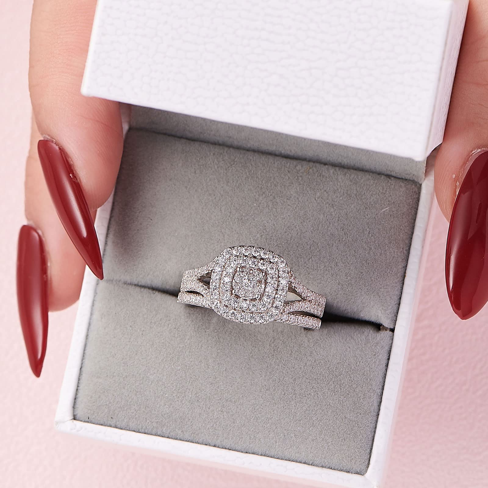 Wuziwen Cluster Flower Wedding Engagement Ring for Women 925 Sterling Silver Cubic Zirconia Sz 9.5