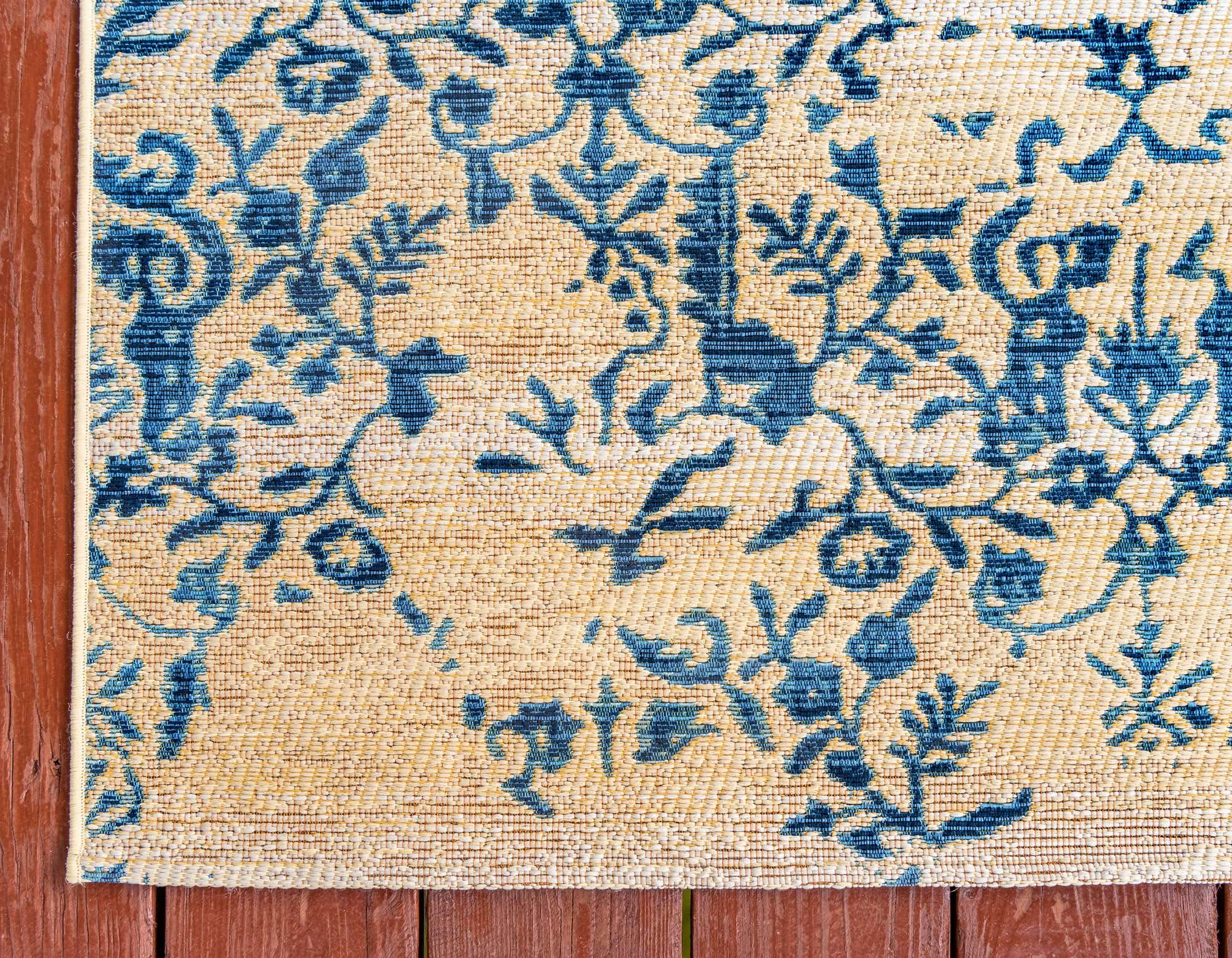 Unique Loom Outdoor Botanical Collection Area Rug - Ivy (5' 3" x 8' Rectangle, Beige/ Blue)