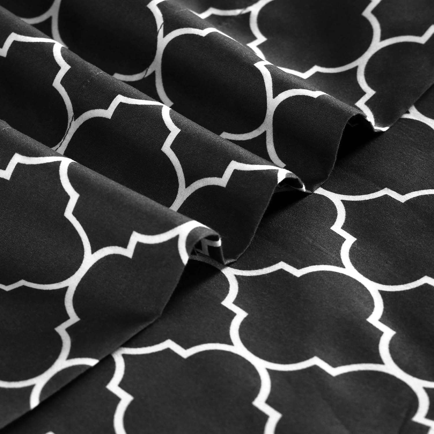 VISI-ONE BLC Queen Quatrefoil Sheet Set, Super Soft Brushed Microfiber 1800 Thread Count Bedding, Extra Soft Cooling Bed Sheet, Deep Pocket up to 15-inch Mattress, Wrinkle, Fade, Shrink Resistant