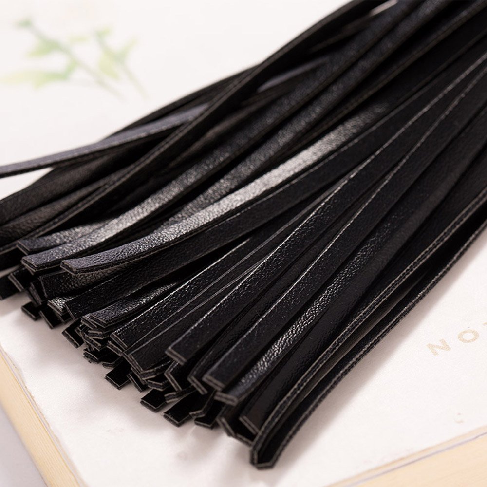 ZOONAI Women Leather Tassels Keychain Car Circle Key Rings Gift Bag Hanging Buckle (Black)