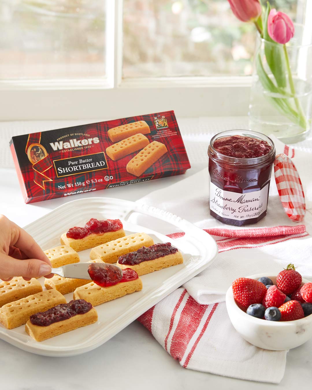 Walker's Shortbread Fingers Shortbread Cookies, Pure Butter Shortbread Cookies, 5.3 Ounce Box