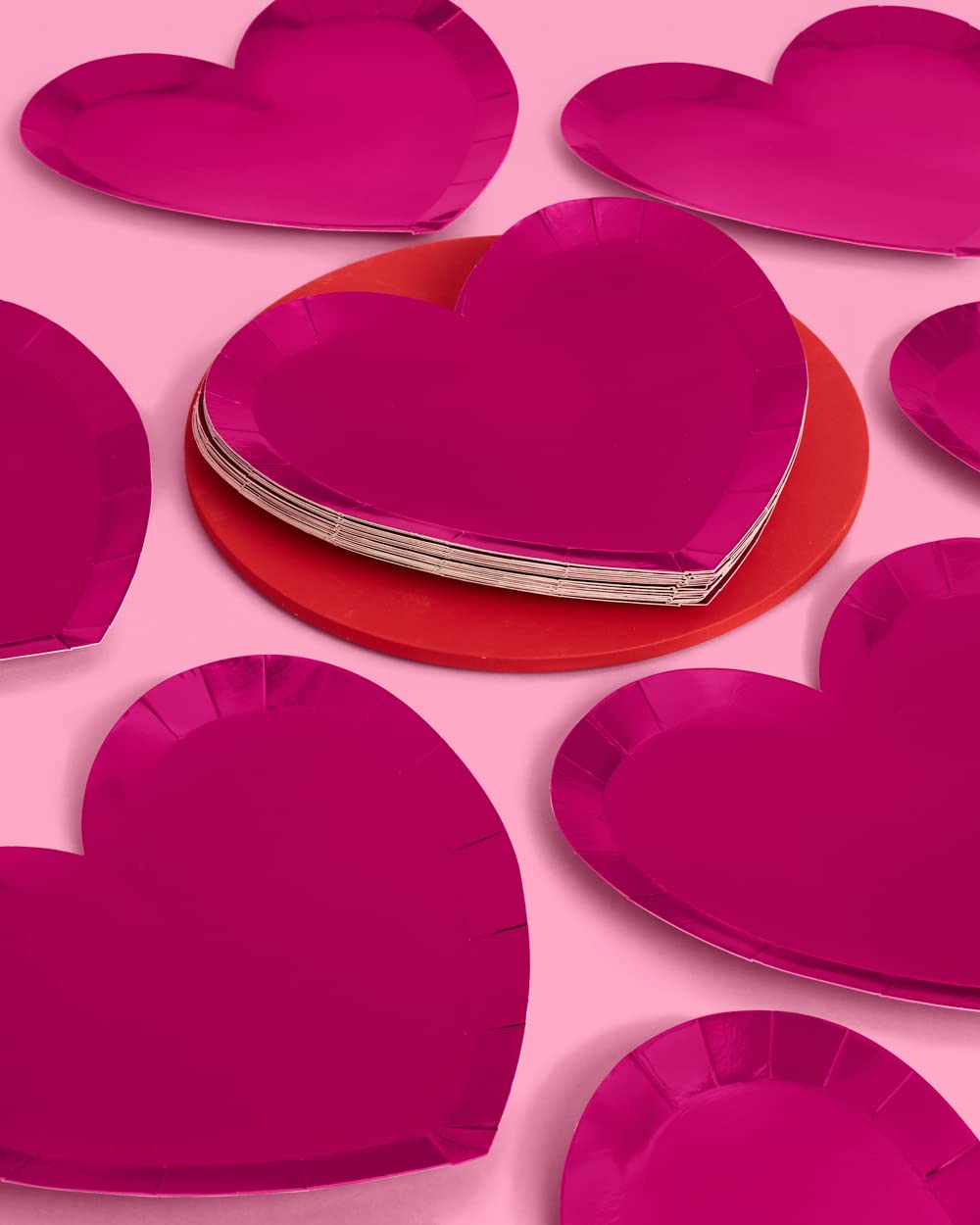 xo, Fetti Hot Pink Foil Heart Plates - 25 pack | Vday Cake Plates, Happy Birthday Party Decorations, Cute Valentine's Day Party