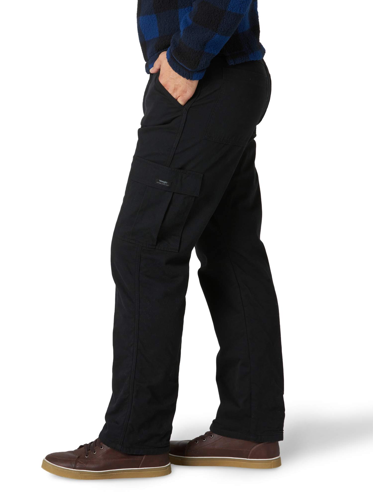 Wrangler Authentics Men's Fleece Lined Cargo Pant, Black Twill, 38W x 32L