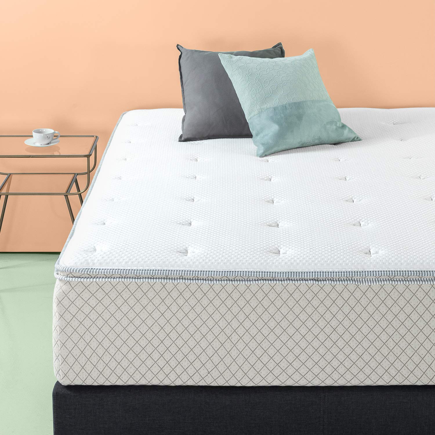 ZINUS 2.5 Inch Green Tea Pressure Relief Memory Foam Mattress Topper with Fitted Cover for Mattresses 12 Inches and under, Queen