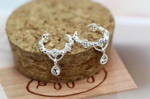Zhx Without Pierced Ear Bone Folder Punk Fashion Ear Cuff Wrap Rhinestone Cartilage Clip On Earring Non Piercing Jewelry Silver one size