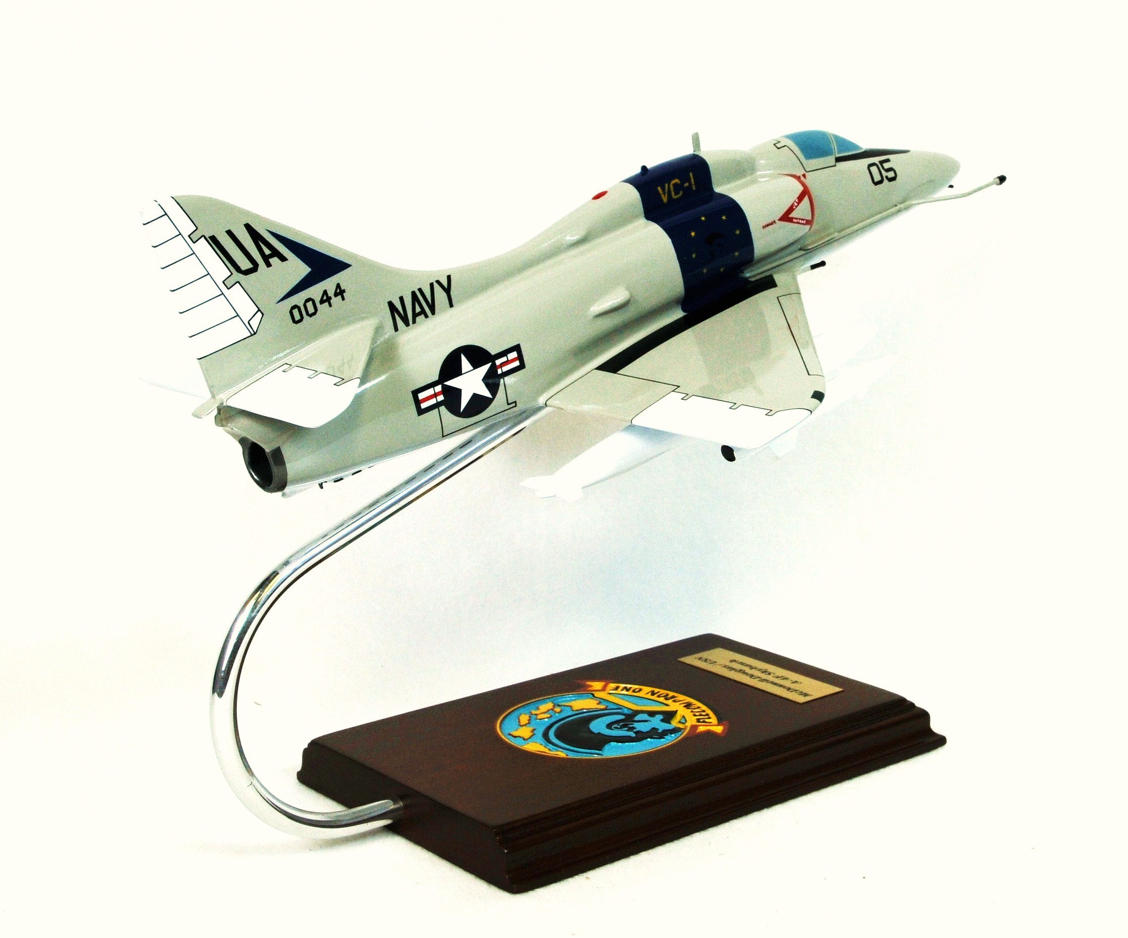 Mastercraft Collection A-4F Skyhawk USN Scale: 1/32