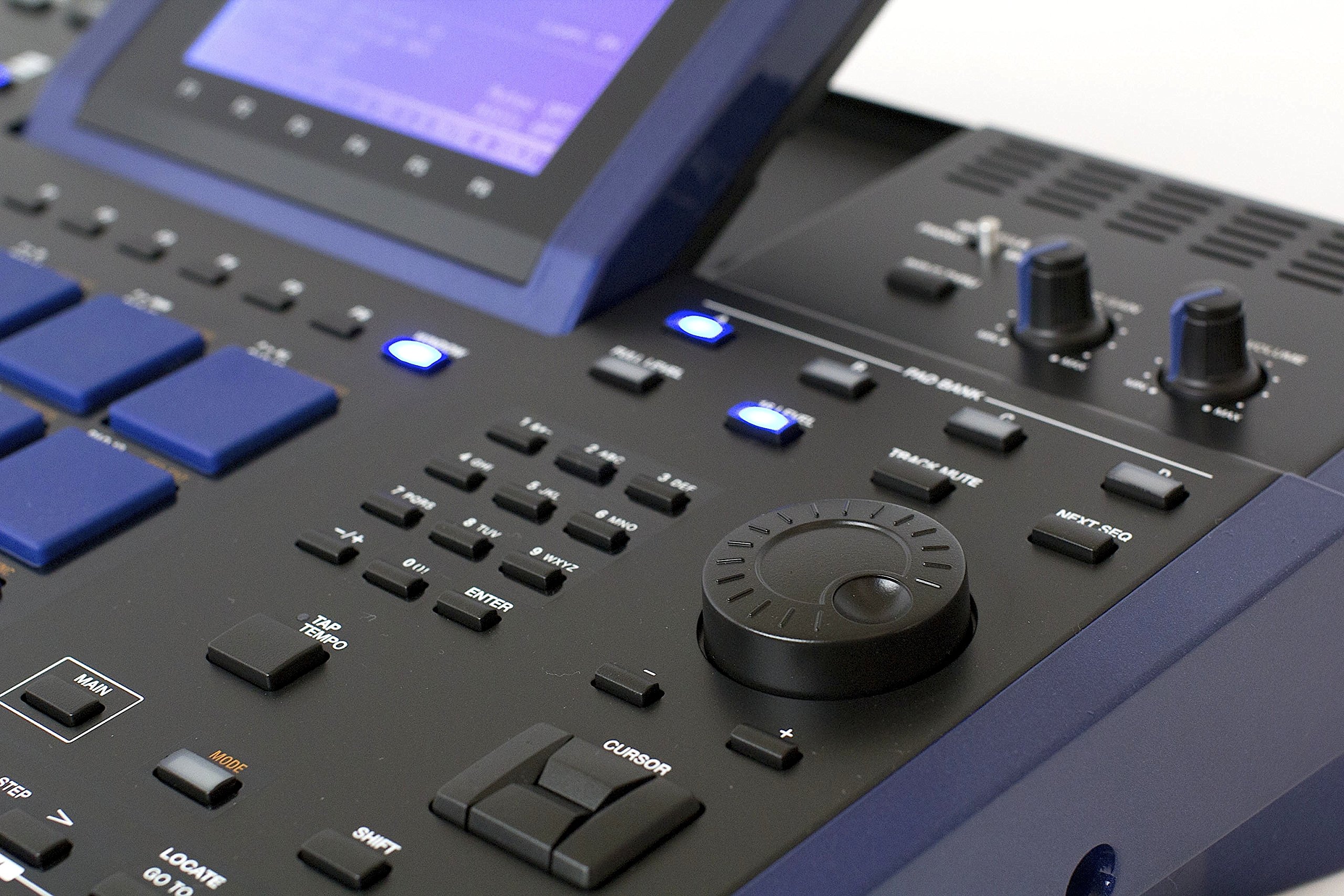 Akai Professional MPC 5000 Music Production Center