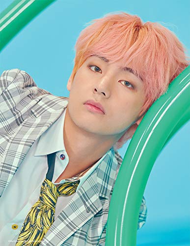 BTS OFFICIAL Photo Collection 8.5 x 11 Inch First Edition, K-Pop Bangtan Boys Music