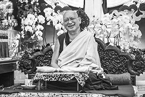 Abiding in the Retreat: A Nyung Commentary