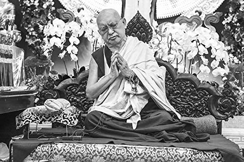 Abiding in the Retreat: A Nyung Commentary