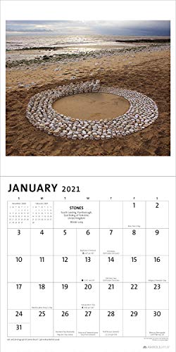 Land Art 2021 Wall Calendar: Contemporary Art in the Natural World