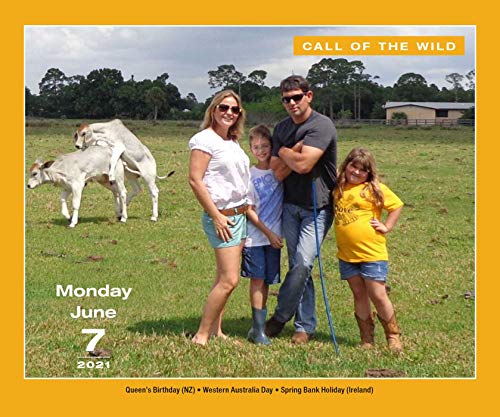 Awkward Family Photos 2021 Day-to-Day Calendar