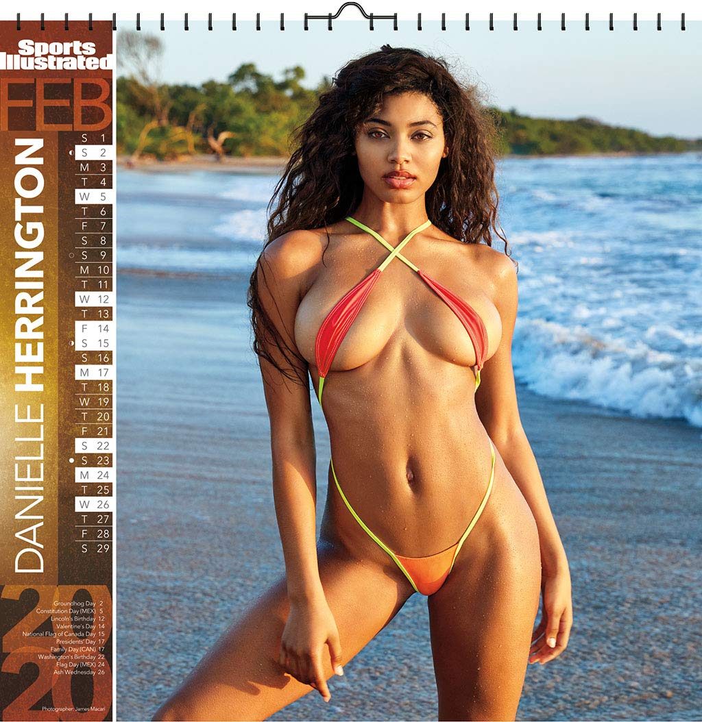 Sports Illustrated Swimsuit 2020 Calendar: Includes Poster
