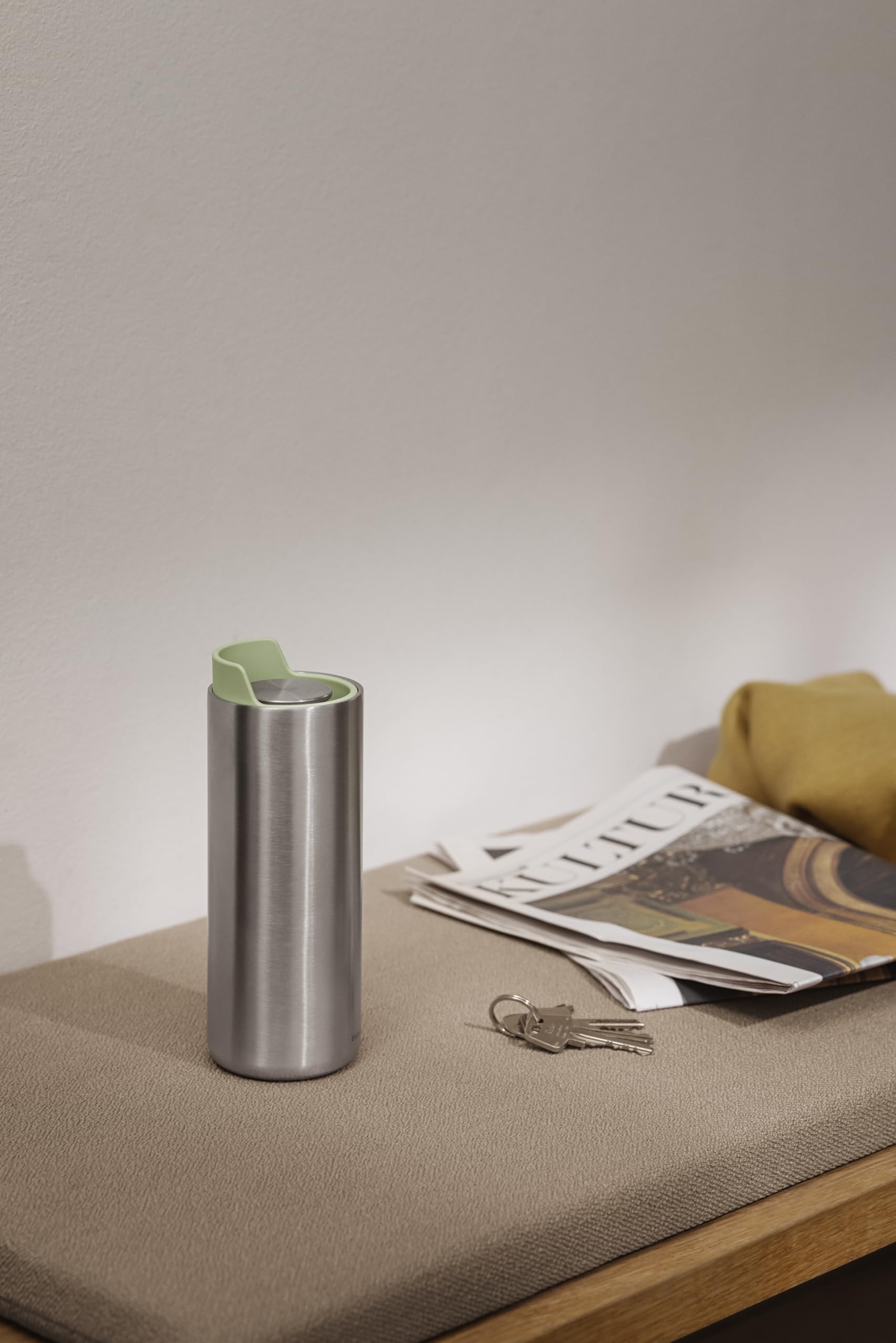 Eva Solo | Urban To Go Cup 0.35 l | Double-Walled Thermo Cup with Vacuum Insulation | Dishwasher-safe Cup with Practical Easy Grab Strap & Click Lid | Pistachio