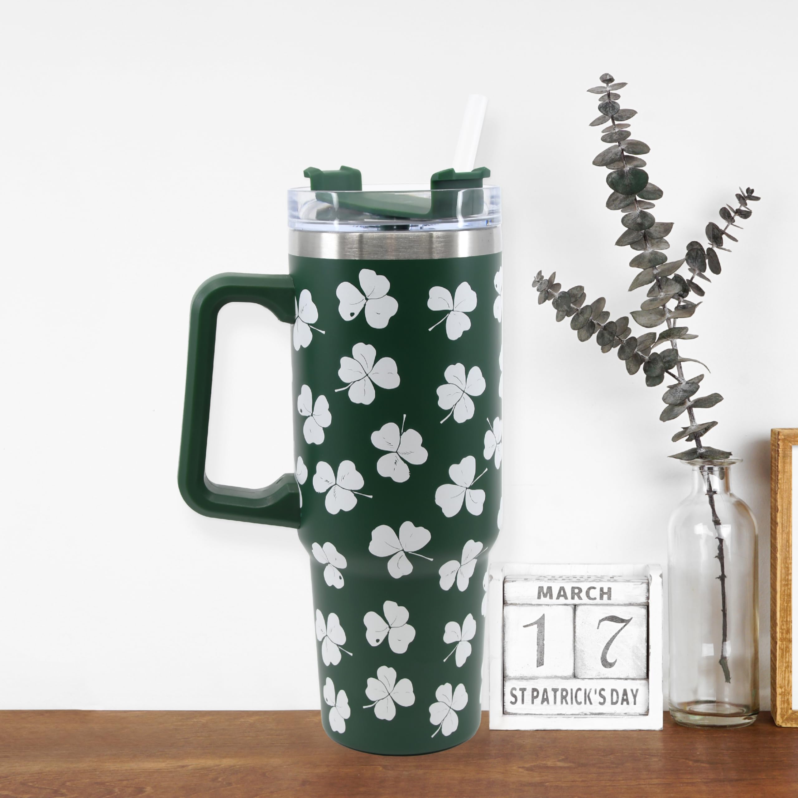 Envie 30 oz St Patrick Day Tumbler Mug with White Shamrocks, Reusable Insulated Mug with Handle, Lid and Straw, Stainless Steel Tumbler for Iced & Hot Beverages